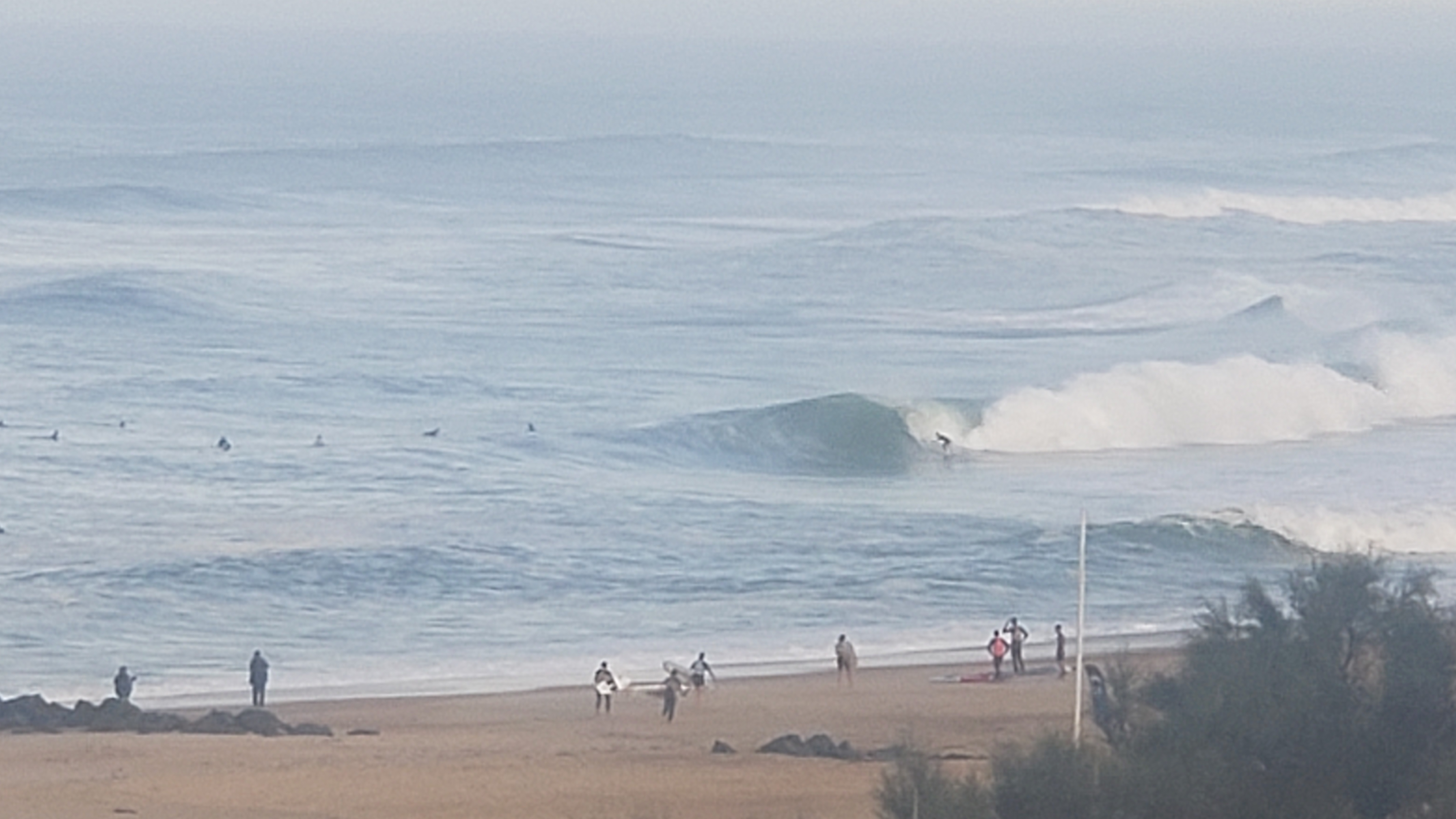 Surf report Hossegor, La Centrale, conditions de surf Hossegor, La ...
