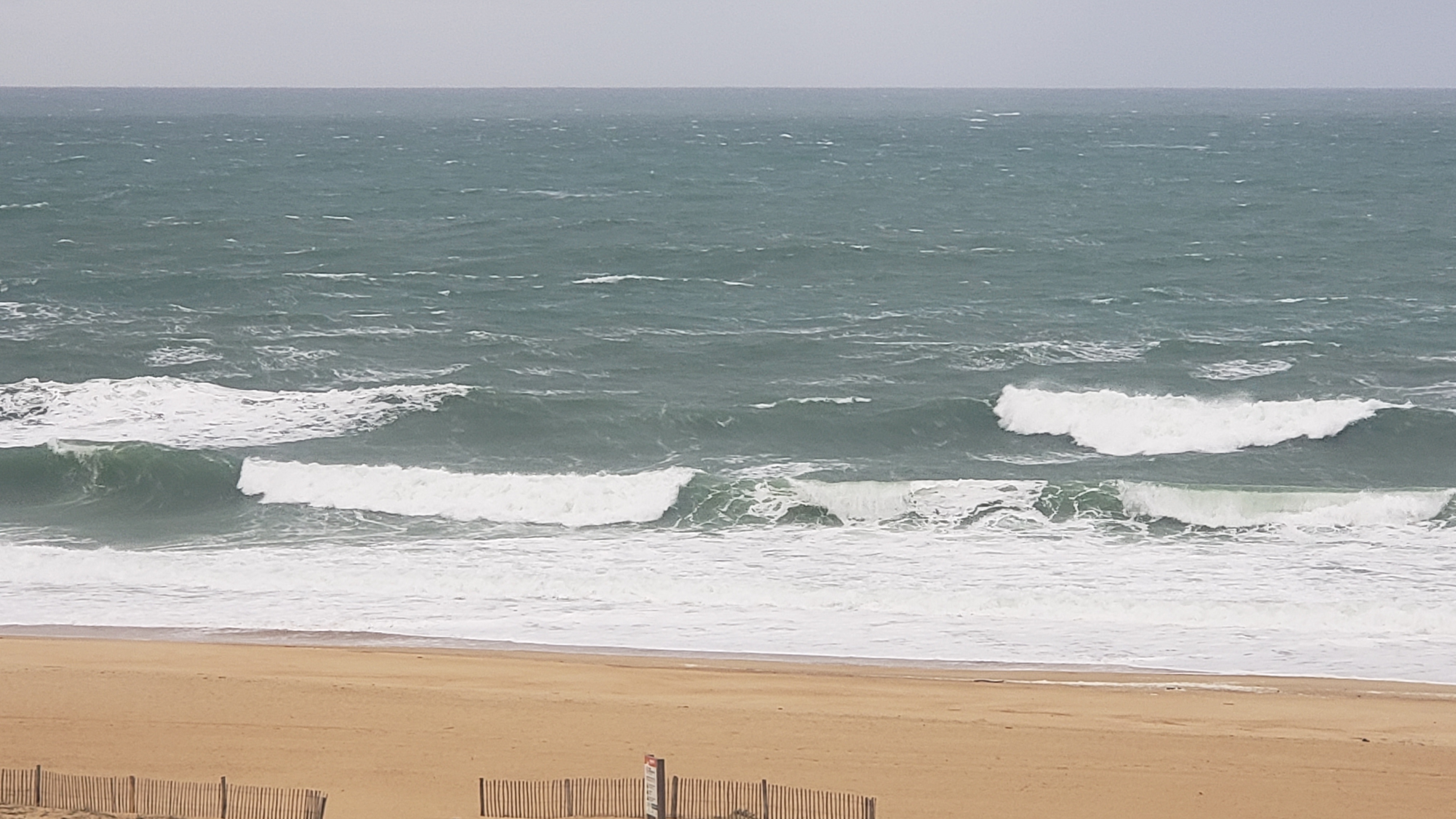Surf report Hossegor, La Centrale, conditions de surf Hossegor, La ...
